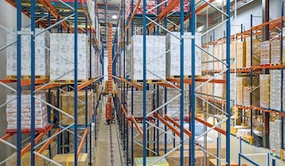 Como é a logística FMCG - Mecalux.com.br